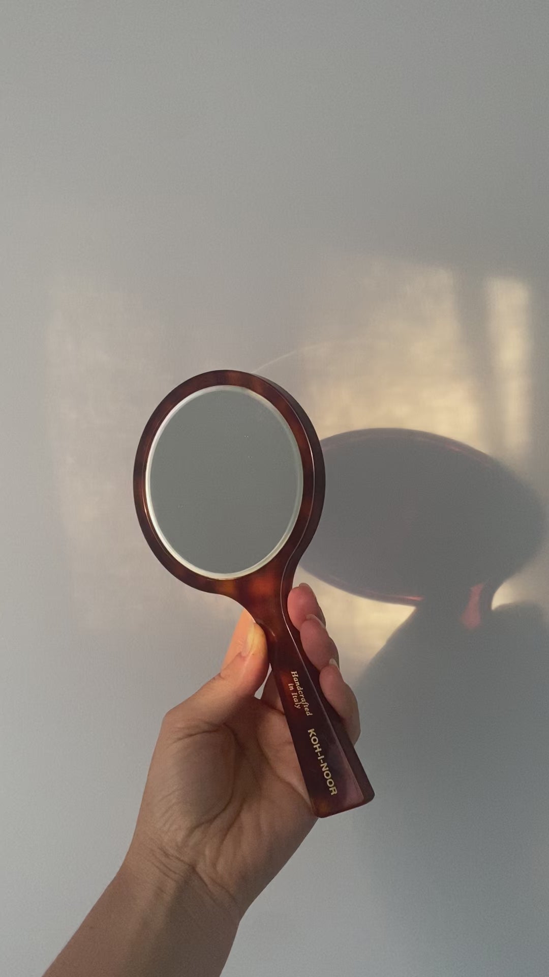 Koh-I-Noor Luxury Hand Mirror – Salon Freyja
